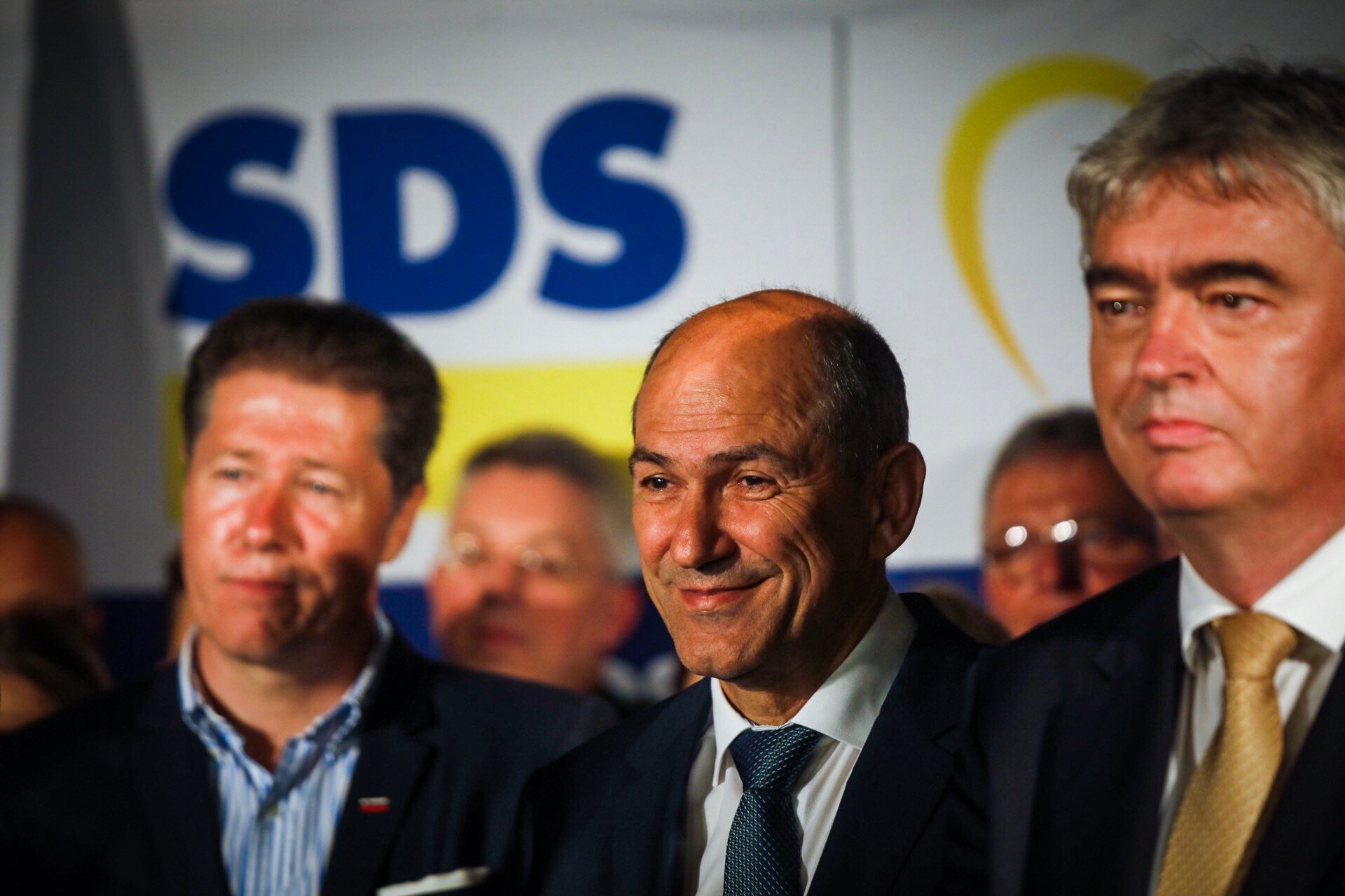 Great success for the SDS party: the Supreme Court has unanimously ...