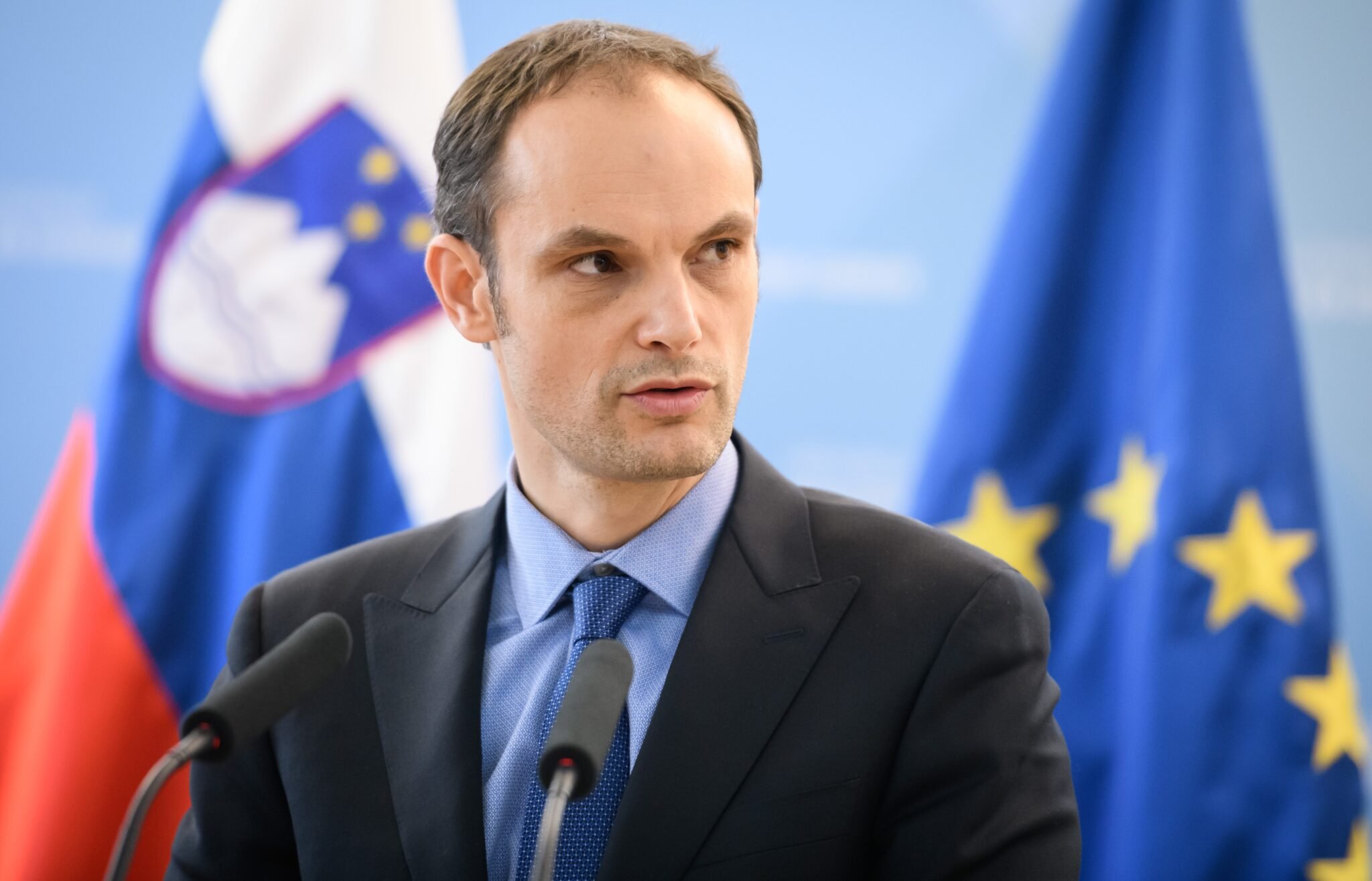 Minister Logar criticized the Slovenian media and their negativism: “If ...